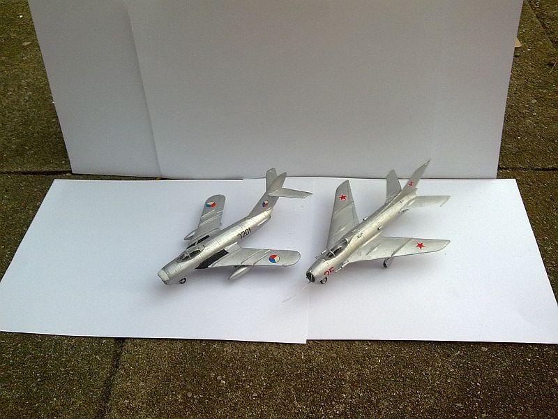 MiG 19 S Kovozavody Prostejov 1:72