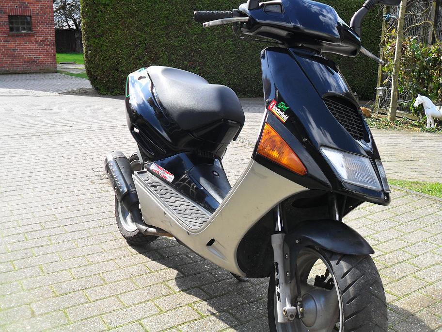 Aprilia SR OLD *SELTEN* Originalzustand, neuer Zylinder ...