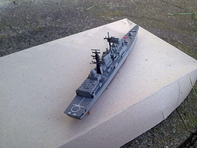 HMS Gloucester Type 42 Batch 3 Revell 1:700 - Ready for Inspection ...