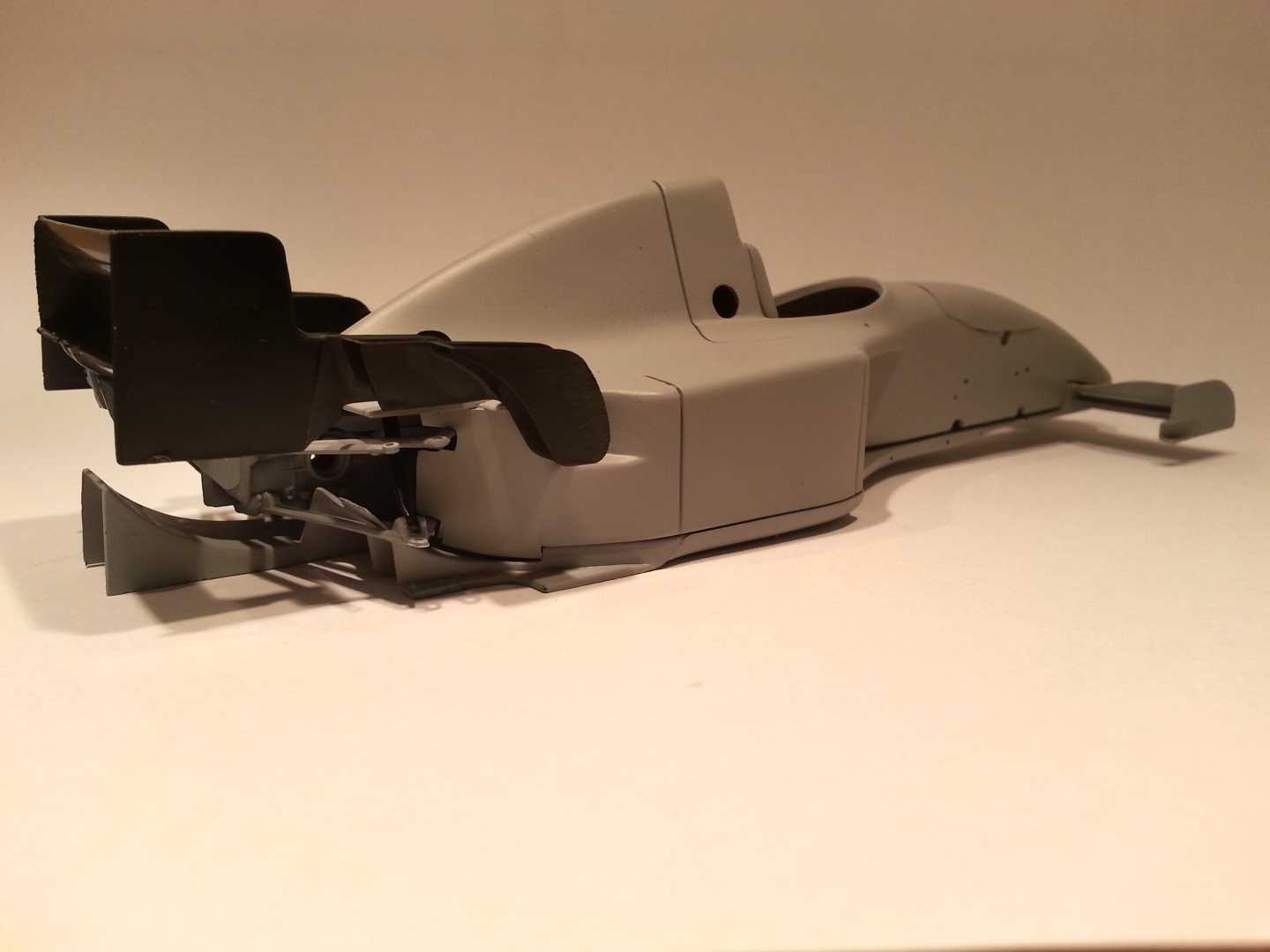 Ferrari 412T2 (Revell 1:24) - von Bardgeboards, Jabroc-Plates & Deflektoren