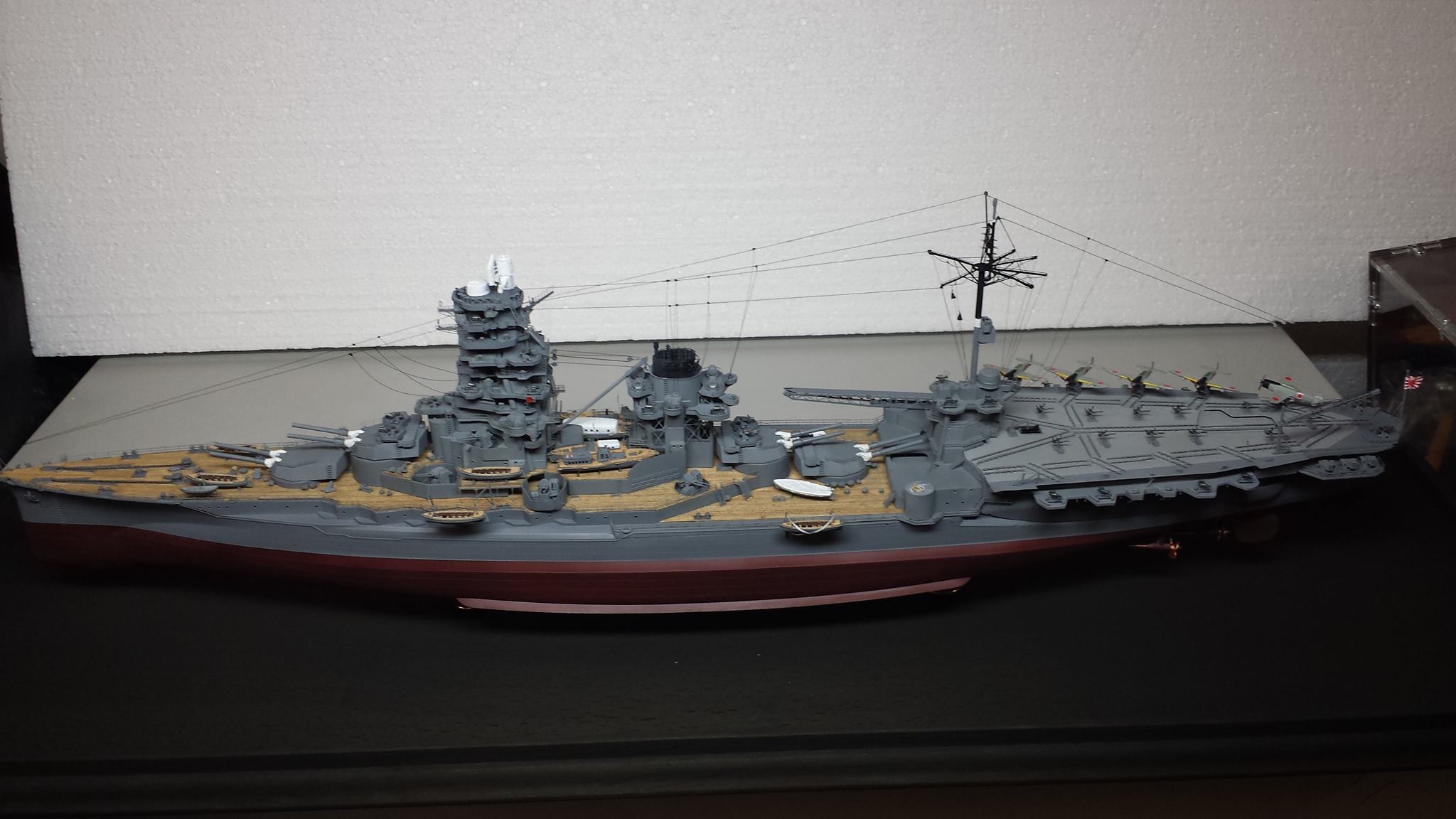 Ijn Ise 1944 Fujimi 1:350 mit Flyhawk Pe.Set,Fujimi Pe.Set und Artwox ...