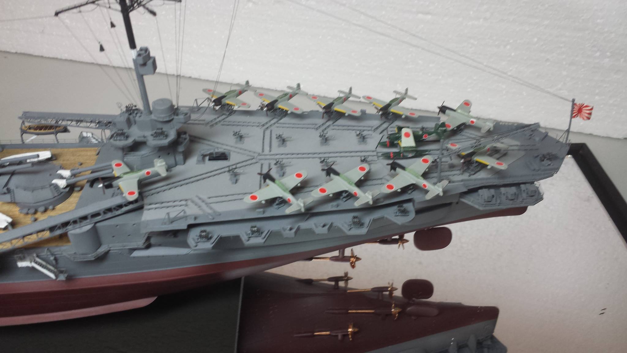 Ijn Ise 1944 Fujimi 1:350 mit Flyhawk Pe.Set,Fujimi Pe.Set und Artwox ...