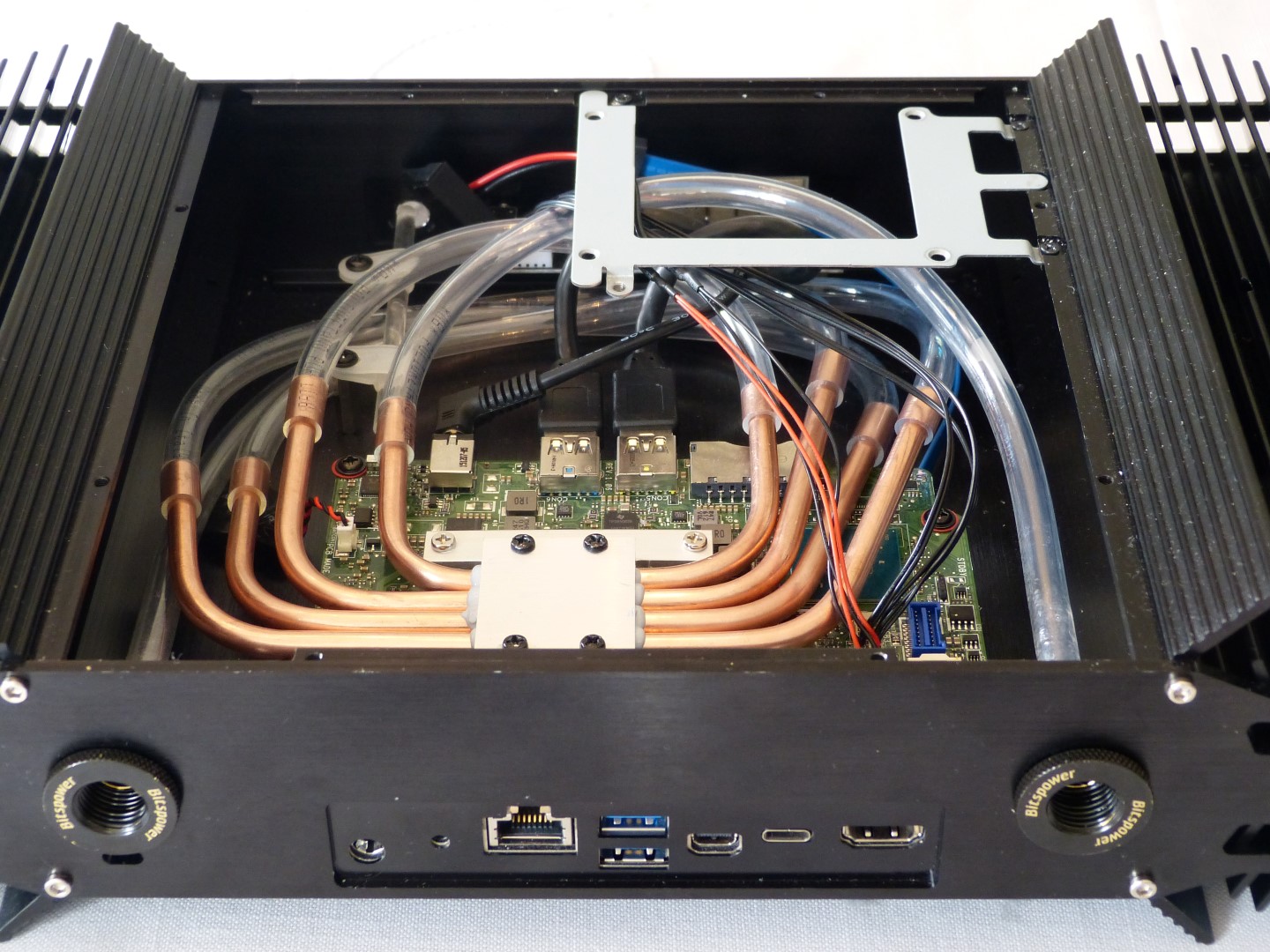 NUC Skull Canyon - water cooling!? : r/intelnuc