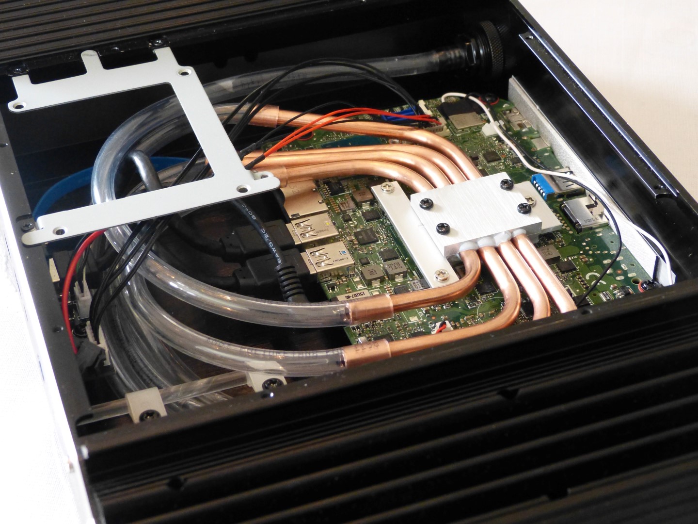 NUC Skull Canyon - water cooling!? : r/intelnuc